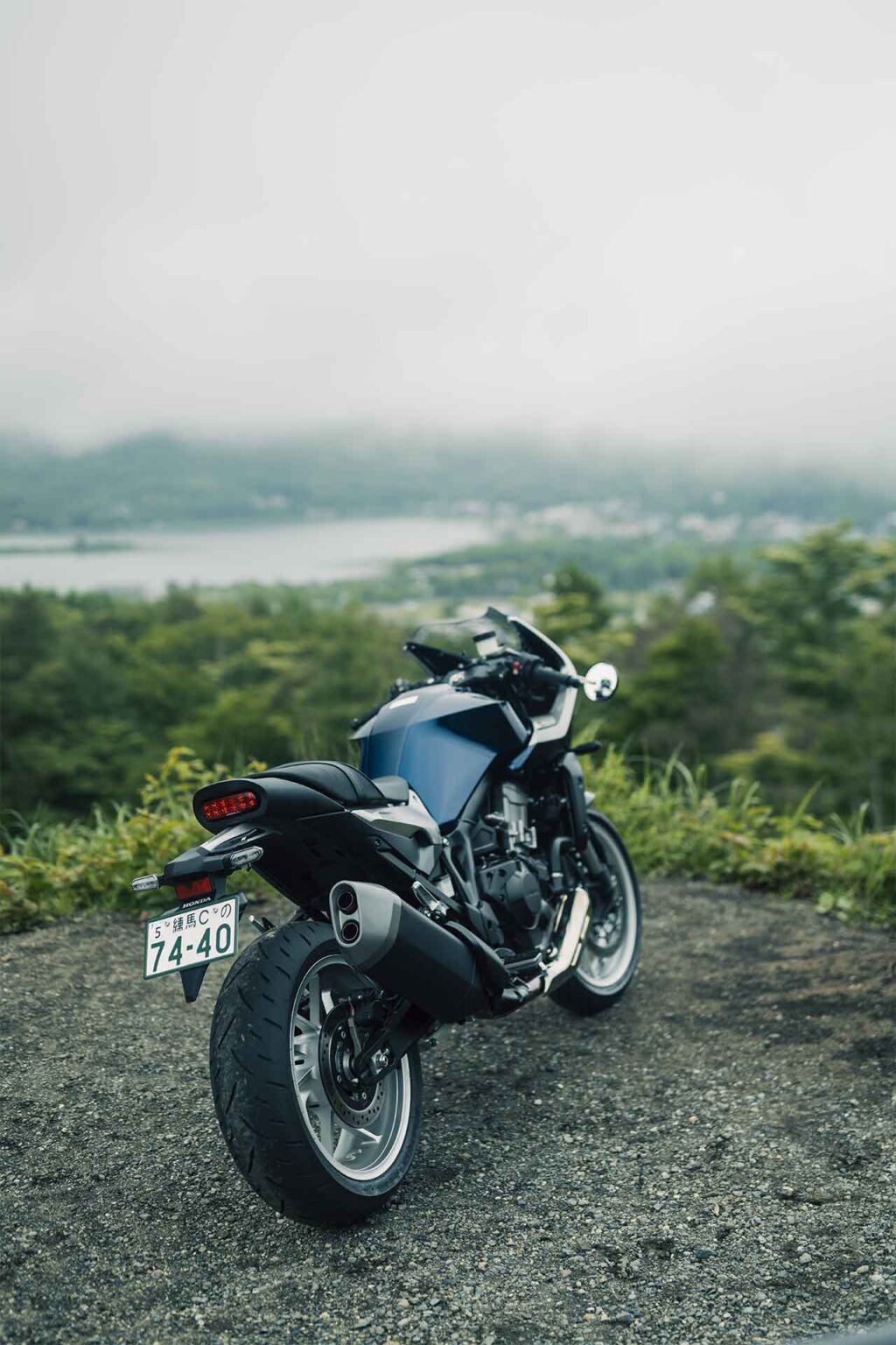 HONDA HAWK11｜賛否両論を受け入れる明るい覚悟 - 【公式】RIDERS CLUB（ライダースクラブ）