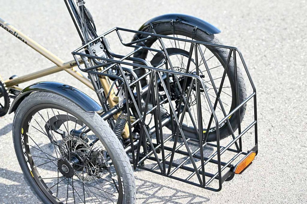 潜水艦から自転車まで!? カワサキ初の3輪電動自転車「noslisu（ノスリス）」が市販開始！ - 【公式】RIDERS CLUB（ライダースクラブ）