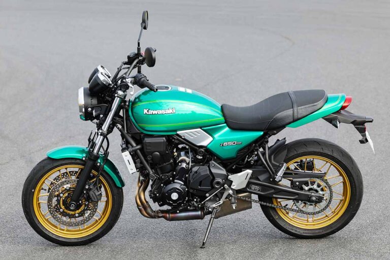 【KAWASAKI Z650RS】カジュアルに走りを楽しめる新世代のZAPPER｜中野真矢＆平嶋夏海 インプレッション - 【公式】RIDERS CLUB（ライダースクラブ）